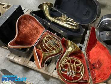 Repocast.com® | Lot of (4) brass instruments in hard...
