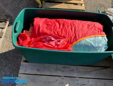 Repocast.com® | Banzai Aqua sports water park bounce...