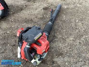Repocast.com® | RedMax EBZ8550 75.6cc Backpack Blower...