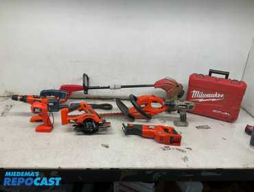 Repocast.com® | Lot of assorted tools, including...