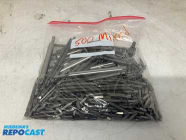 Repocast.com® | lot of (500) Asst. Driver Bits Hex Shank