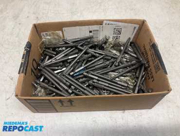 Repocast.com® | (500) Assorted Driver Bits