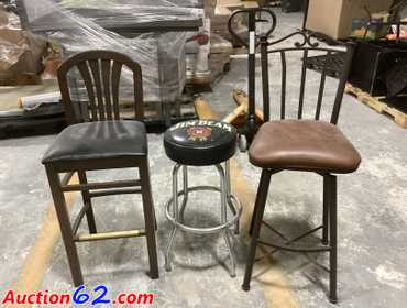 Auction62.com | Lot of (3) Assorted Bar Stools