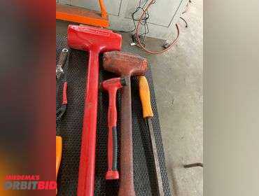 Orbitbid.com® | (1) 24" crow bar, (1) Snap On 16 oz....