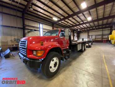 Orbitbid.com® | 1997 Ford F900 Flatbed Truck