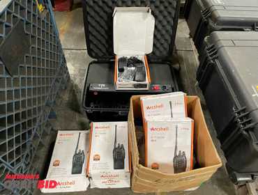 Orbitbid.com® | Lot of assorted Arc Shell 2-way radios...