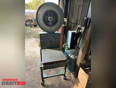 Orbitbid.com® | (1) Toledo, model 2071, platform scale...