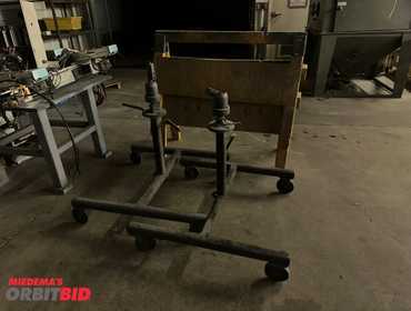 Orbitbid.com® | Lot of (2) custom built paint carts...