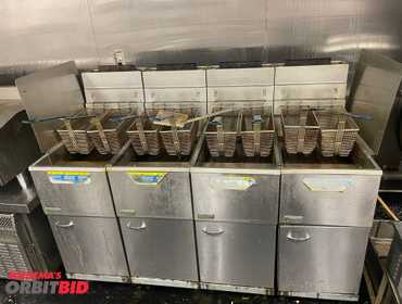 Orbitbid.com® | Lot of (4) 2016 Pitco, model 35C+S, 35...