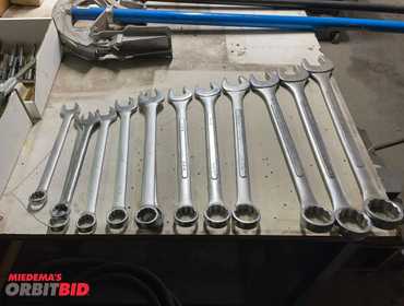 Orbitbid.com® | Lot of (13) assorted open end box...