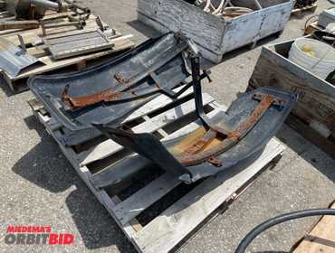 Orbitbid.com® | (1) set of tractor fenders