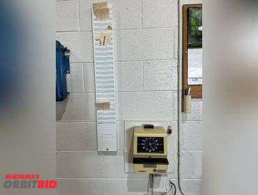 Orbitbid.com® | (1) Cincinnati Time System punch clock...