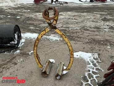 Orbitbid.com® | (1) grapple stands approx. 45.5" tall.