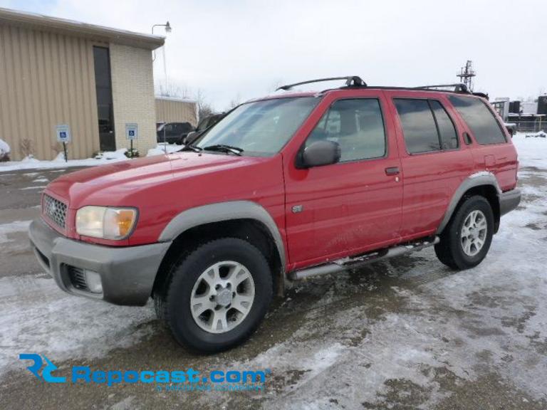 Repocast.com® | 1999 Nissan Pathfinder SE...