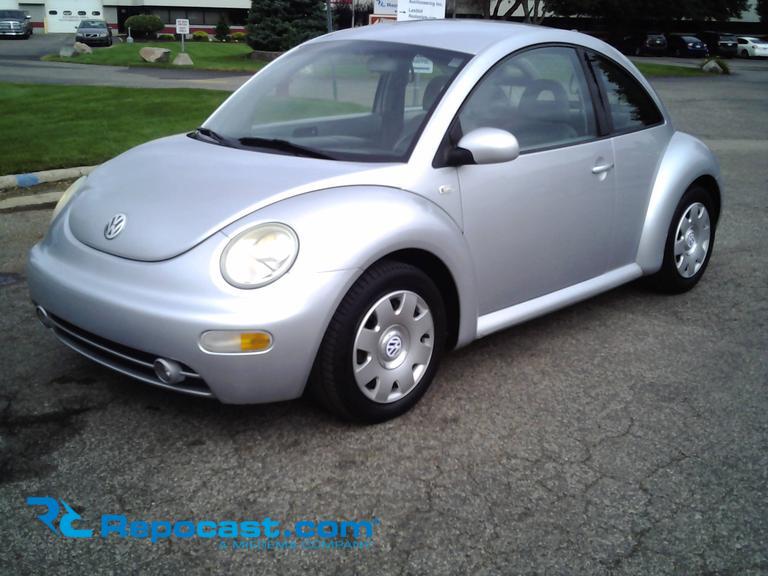 Repocast.com® | 2002 Volkswagen Bug 3VWCP21C02M407715