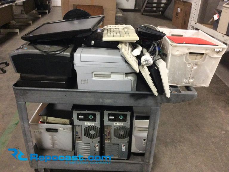 Repocast.com® | Large lot of miscellaneous computers...