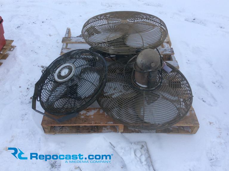 Repocast.com® | Lot of (4) various size and make fan...