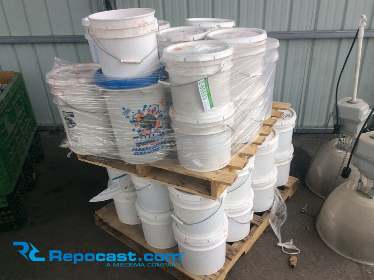 Repocast.com® | Lot of (2) skids with various sized...