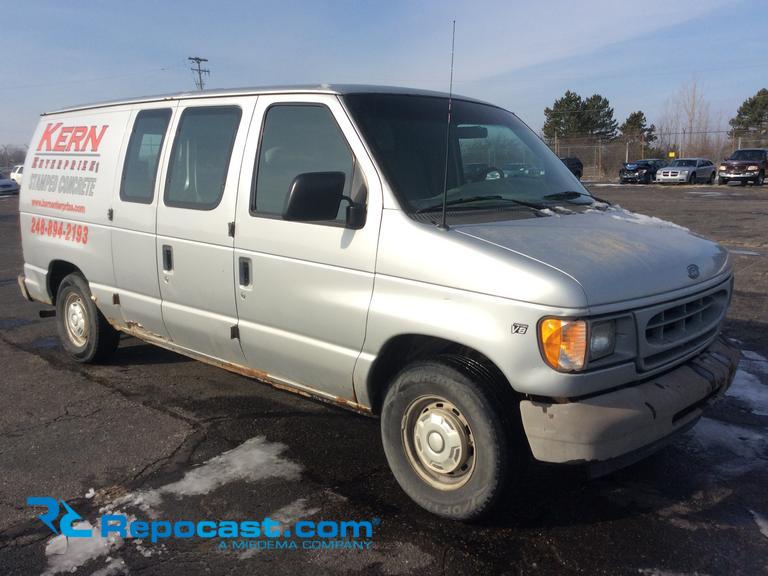 Repocast.com® | 2001 Ford Van