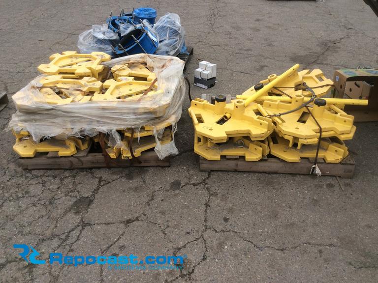 Repocast.com® | Lot of (2) skids of Garlock barrier...