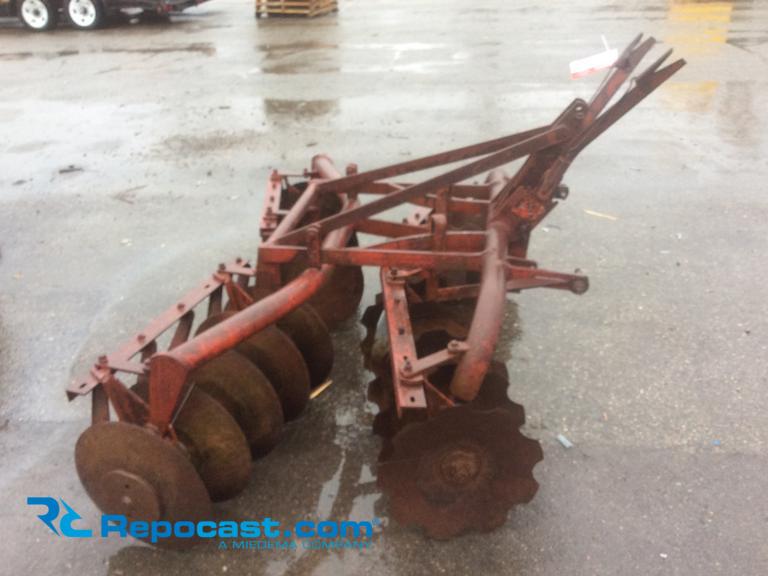 Repocast.com® | Massey Ferguson 3 point disc