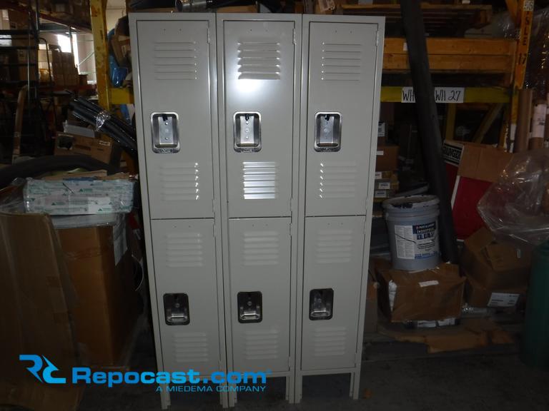 Repocast.com® | Lot of (1) new Lyon locker, (2) tier,