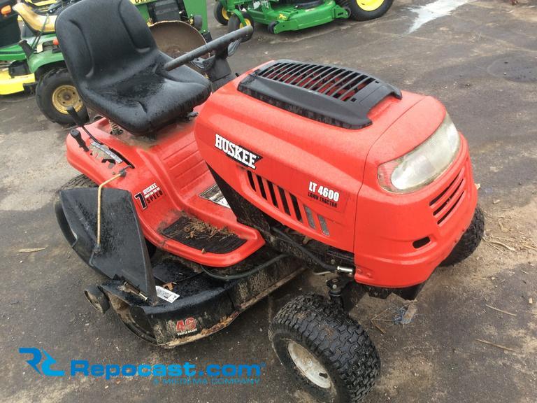 Repocast.com® | Huskee riding lawn mower, model LT460,...