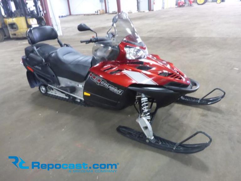 Repocast.com® | 2008 Polaris IQ Cruiser Turbo Snowmobile