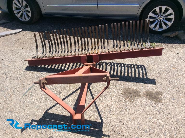 Repocast.com® | 5-1/2' wide tow behind hay/landscape...