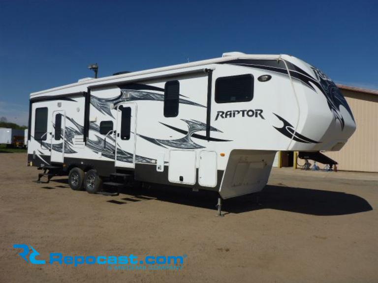 Repocast.com® | 2013 Raptor 300 MP Toy Hauler
