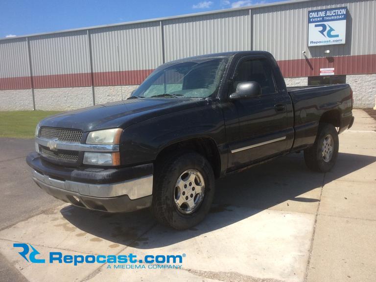 Repocast.com® | 2003 Chevrolet Silverado 1500 LS