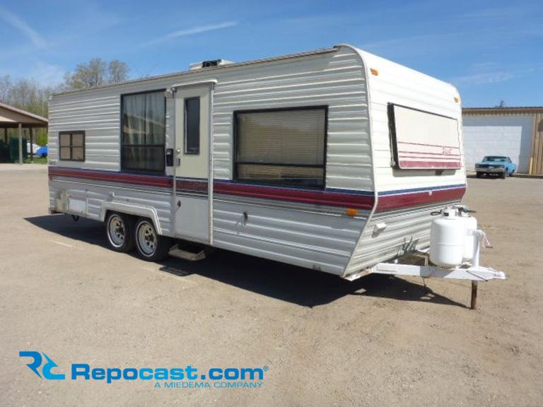 Repocast.com® | 1989 Terry 24C Resort