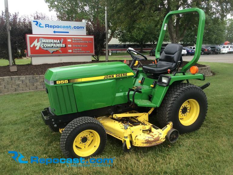 Repocast.com® | John Deere 855