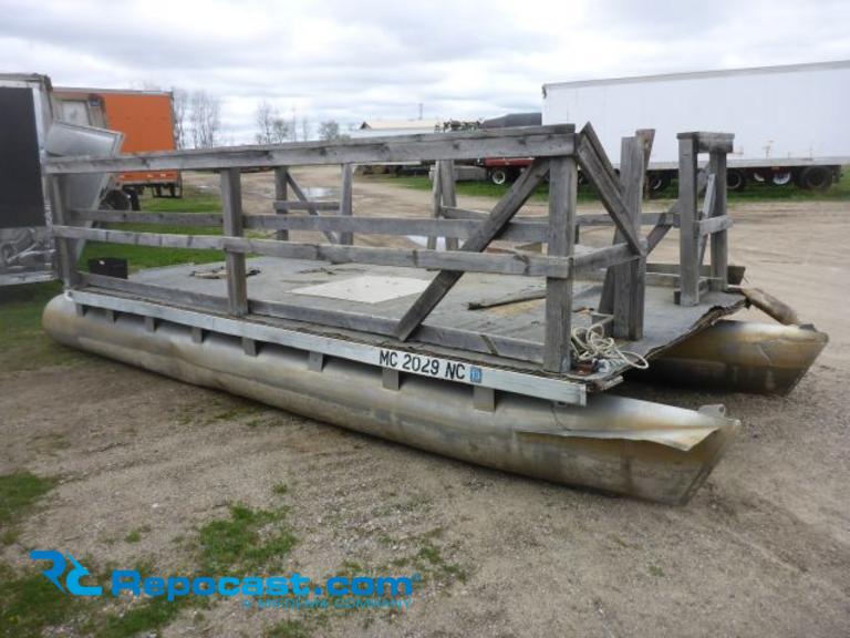 Repocast.com® | 1986 Harris Flotebote Aluminum Pontoon...
