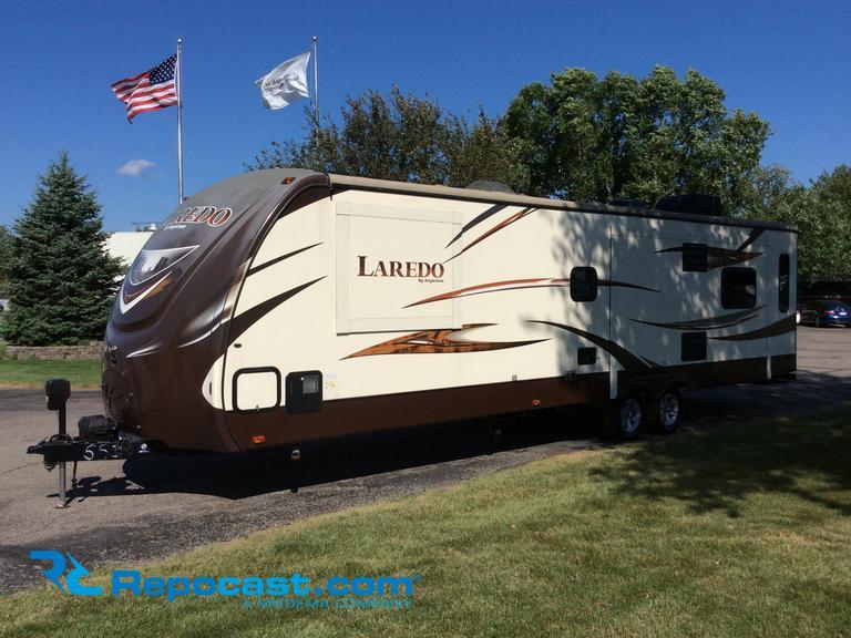 Repocast.com® | 2015 Keystone Laredo 322 RL