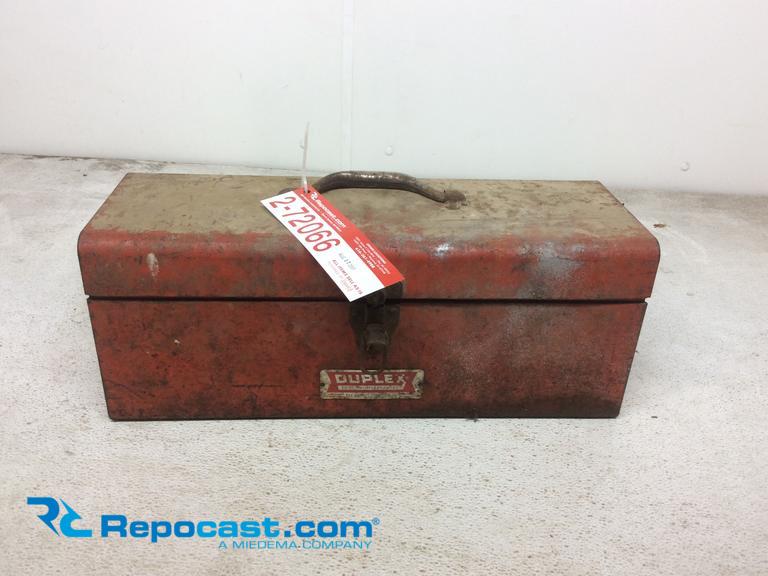 Repocast.com® | Duplex tool box with miscillanous...