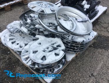 Repocast.com® | Skid lot of various plastic hub caps,...