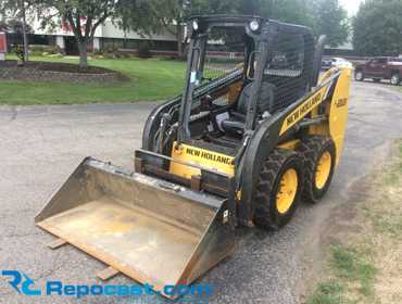 Repocast.com® | 2011 New Holland L213 Skidsteer