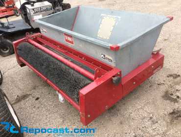 Repocast.com® | Toro Top Dresser 1800