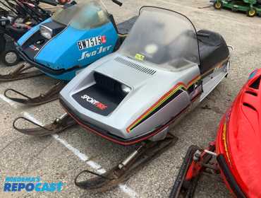 Repocast.com® | 1979 John Deere Sport Fire Snowmobile