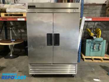 Repocast.com® | True T-49F Commercial Freezer