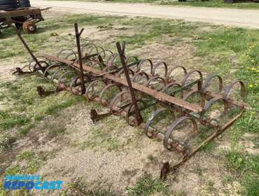 Repocast.com® | John Deere 12’ spring tooth drag,...