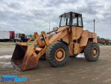 Repocast.com® | 1973 Case W24B Wheel Loader