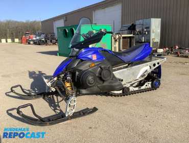 Repocast.com® | 2006 Yamaha Phazer Snowmobile