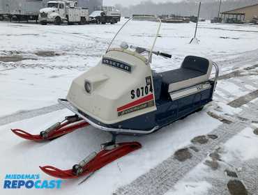 Repocast.com® | 1970 Evinrude Skeeter E2000 Snowmobile...
