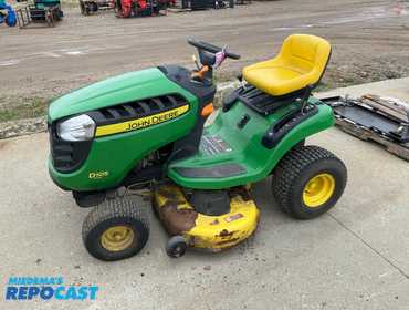 Repocast.com® | John Deere D105 Auto Riding Lawn Mower...