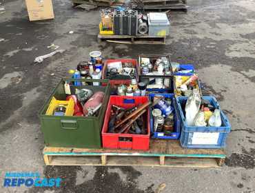 Repocast.com® | Skid Lot of Mechanic and Garagekeeper...