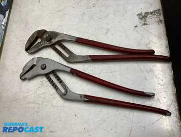 Repocast.com® | Lot of (2) channel locks