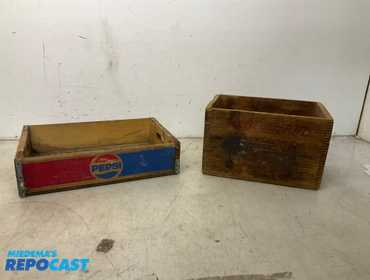 Repocast.com® | Lot of (2) Antique Crates