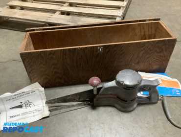 Repocast.com® | Lot of (1) JARVIS Wellsaw portable...